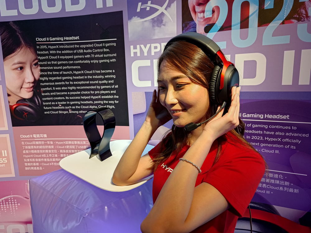 HyperX Cloud III dan HyperX Cirro Buds Pro hadir di computex 2023